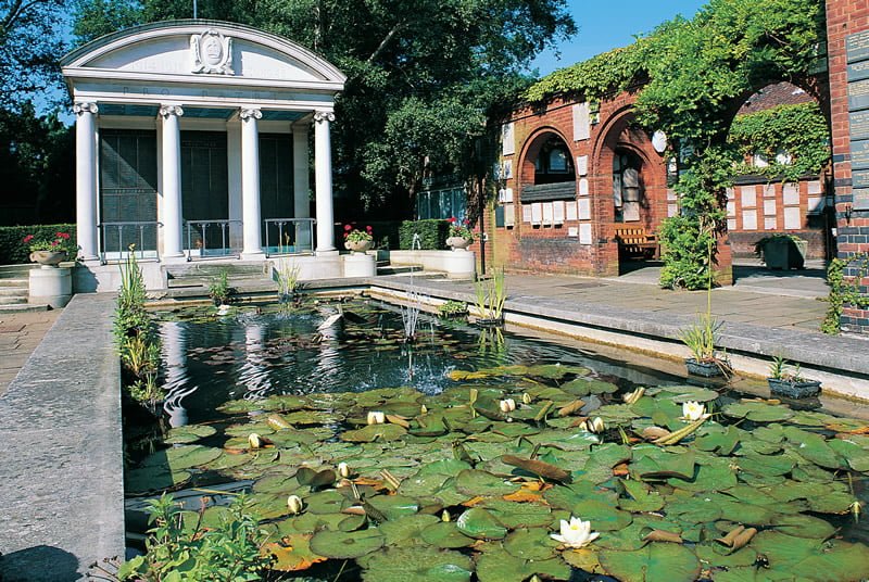 Golders Green Crematorium - In Memory Of Life Funerals